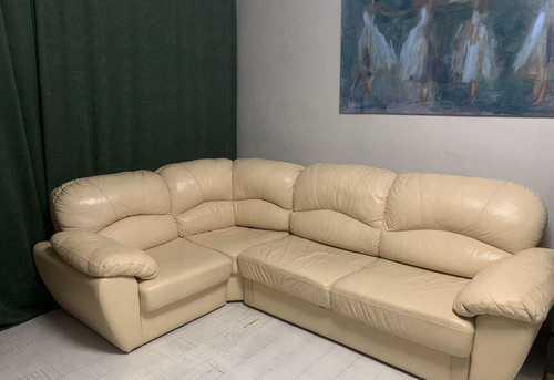 Угловой кожаный диван из натуральной кожи бу