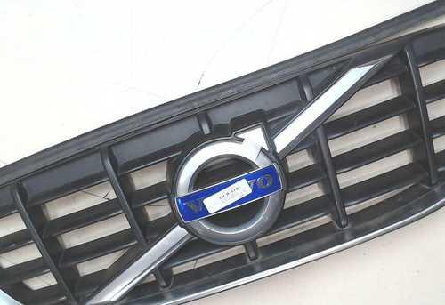 Решетка радиатора Volvo XC60, 2010
