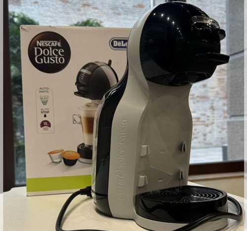 Капсульная кофемашина dolce gusto