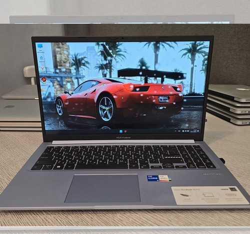 Asus VivoBook 15 IPS i5-12500H 16-ядер 16Gb/512SSD