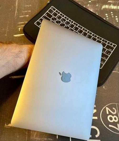 Apple MacBook Air 13/ 2019/ 128GB/ Retina