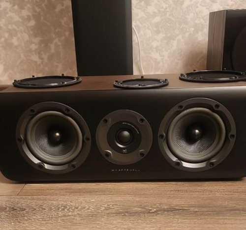 Wharfedale diamond 330,320,300c