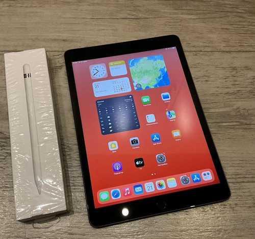 iPad 9th 64gb wi-fi   Apple pencil 1 (Designer)