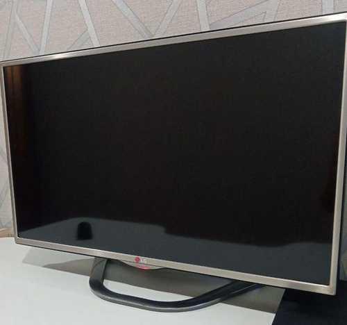 Телевизор LG SMART tv 32 бу