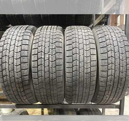 Dunlop Graspic DS3 215/60 R16 99S