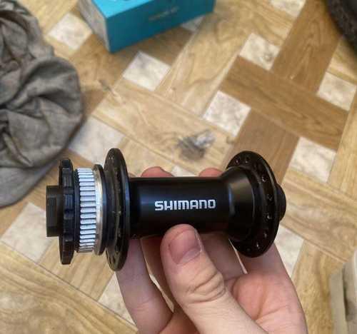 Втулка shimano hb mt400-b