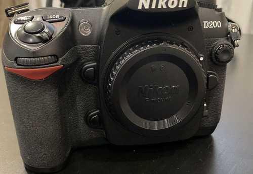 Зеркальный фотоаппарат nikon d200