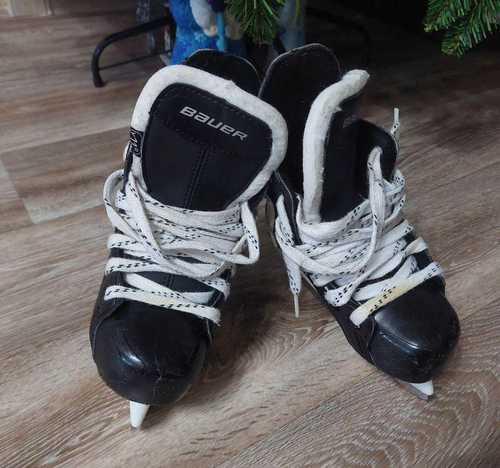 Хоккейные коньки bauer 29,5 размер