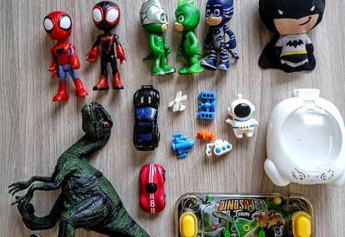 Игрушки герои в масках человек паук