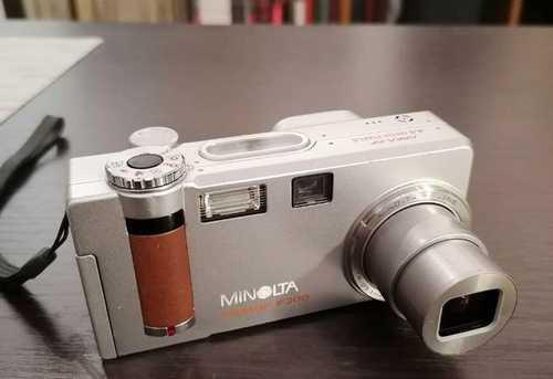 Компактный фотоаппарат Minolta Dimage F200