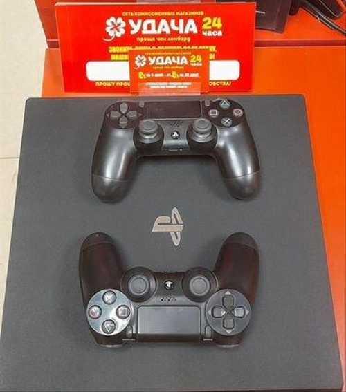 Игровая приставка Приставка Sony Playstation 4 PRO