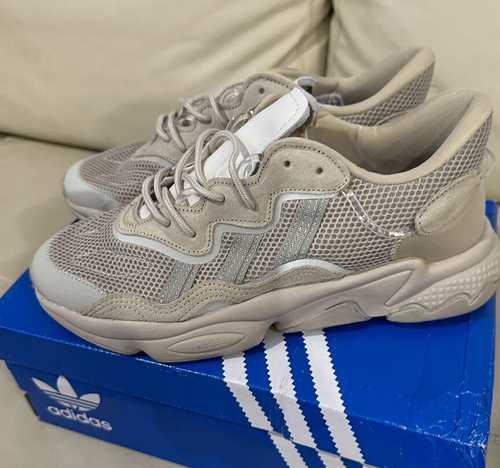 Кроссовки Adidas Ozweego Beige – не носились