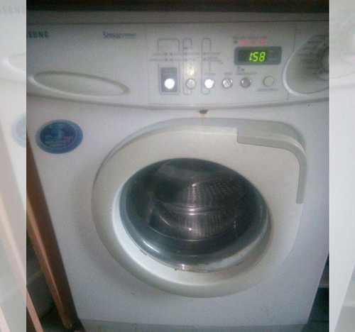 Продам стиральную машину zanussi