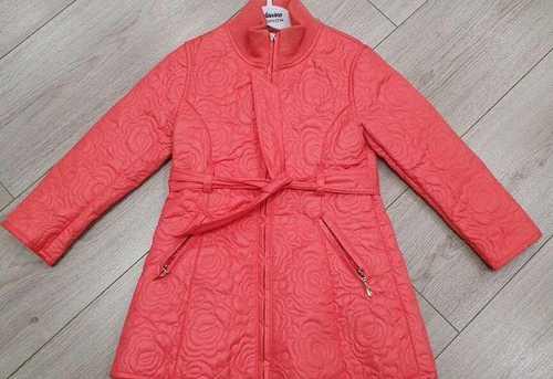 Детское стеганое пальто для девочки 104 размер
