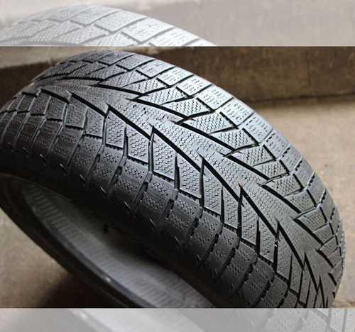 Hankook Winter I'Cept IZ2 215/50 R17 95T