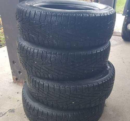 Roadstone Winguard Ice SUV 225/65 R17 T