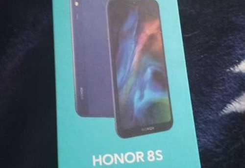 Коробка от Honor 8s