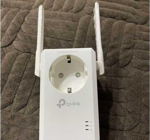 Повторитель Wi-Fi сигнала tp-link TL-WA860RE