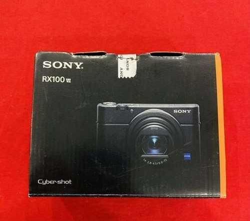 Sony rx100 m7 новый
