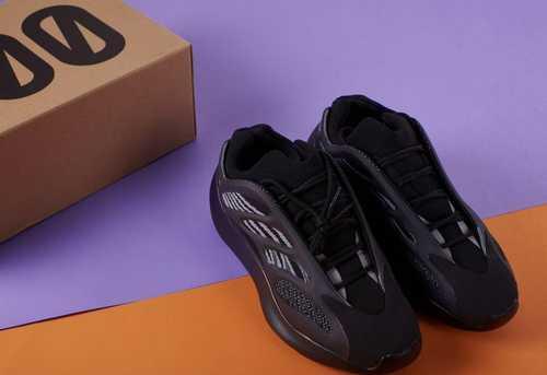 Yeezy 700 V3 Dark Glow + носки в подарок