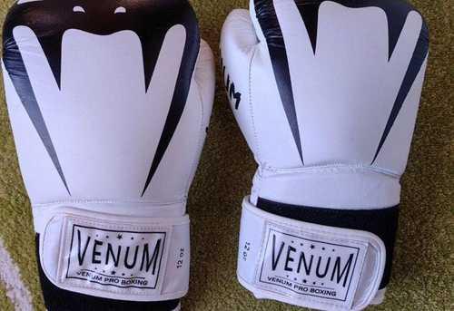 Боксерские перчатки 12 oz venum б/у