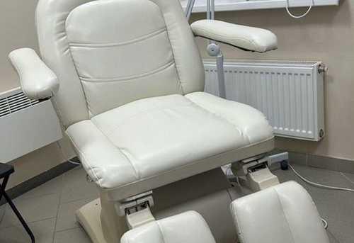 Косметологическое кресло на гидравлике