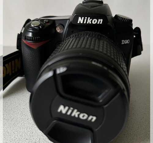 Фотоаппарат Nikon d90 и Объектив Nikon 18-105мм VR