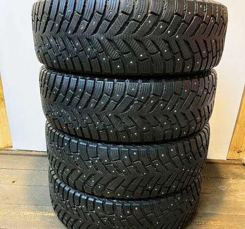 Toyo Observe Ice-Freezer SUV 215/65 R17