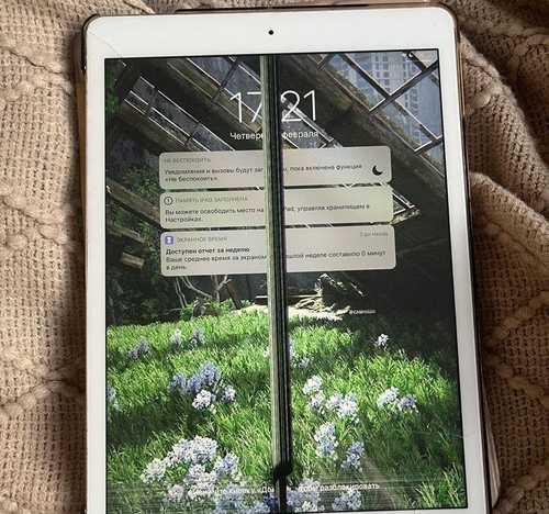 iPad 7 2019 на запчасти