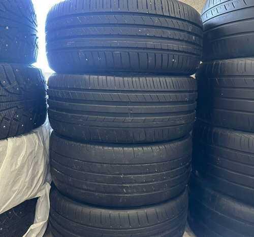 Winrun R330 235/45 R17