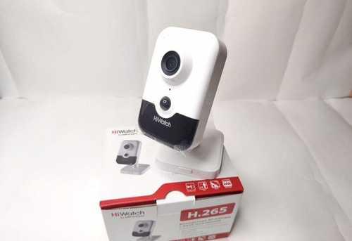 Камера видеонаблюдения HiWatch DS-I214(B) новая