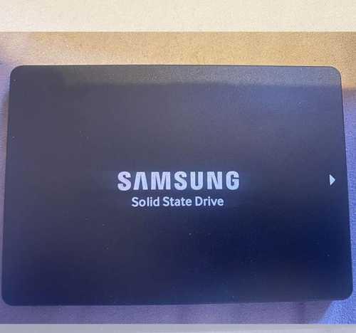 Жесткий диск SSD 2.5" Samsung 1.92Tb MZ-7KM1T9E