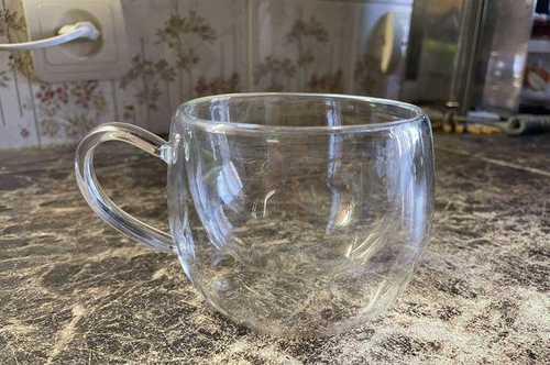 Стеклянные чашкм с двойными стенками