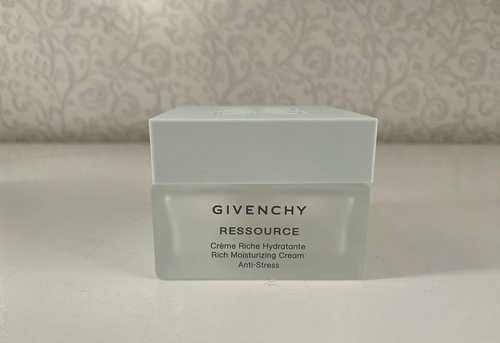 Givenchy Ressource Rich Moisturizing Cream