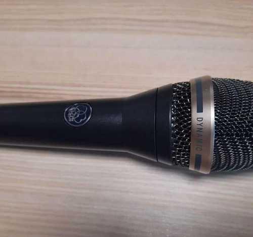 Вокальный студийный микрофон AKG D7