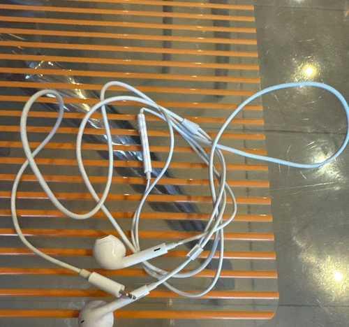 Наушники earpods