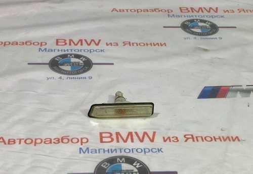 Повторитель поворота правый Bmw X5 E53 M54B30 2002