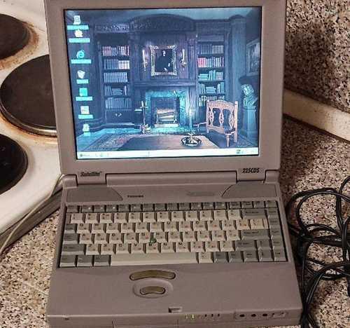 Ретро ноутбук Toshiba Satellite 225CDS