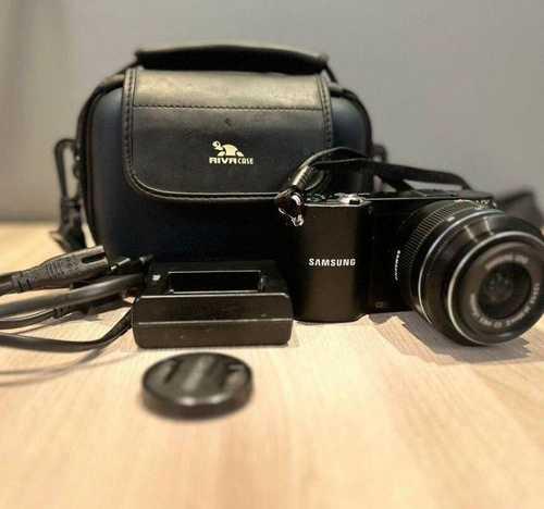 Беззеркальный фотоаппарат Samsung Nx1000