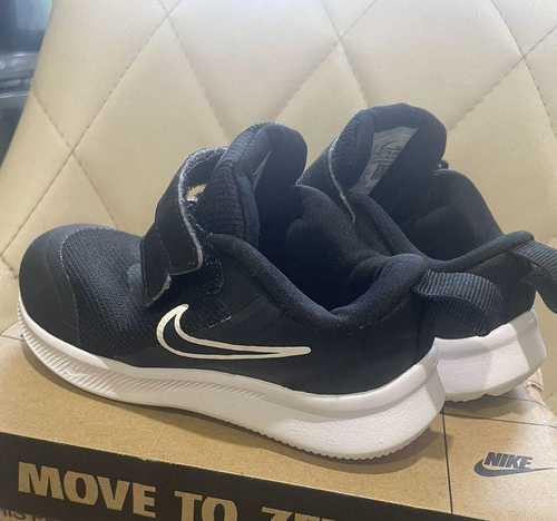 Детские кроссовки Nike 24