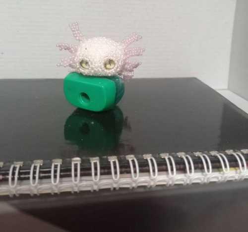 Амигуруми из бисера, аксолотль