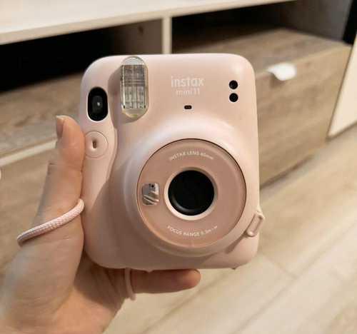 Фотоаппарат instax mini 11