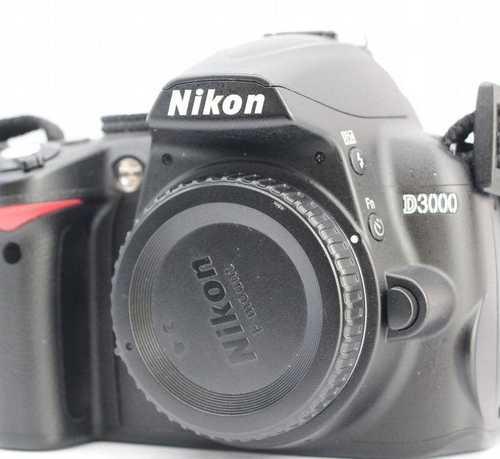 Nikon D3000 Body