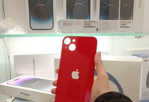 Заднее стекло на iPhone 14 Plus (красный)