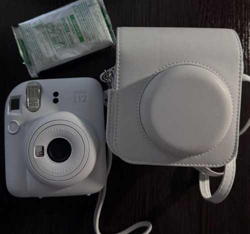 Фотоаппарат Instax mini 12