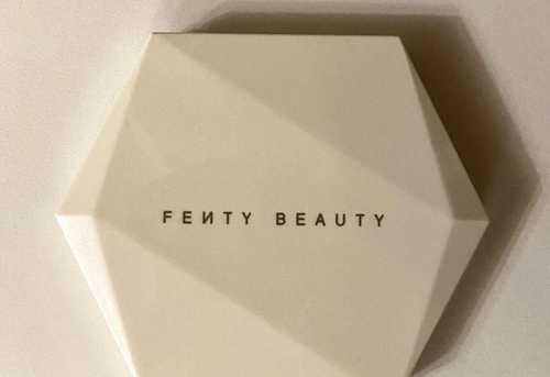 Зеркало Fenty Beauty by Rihanna