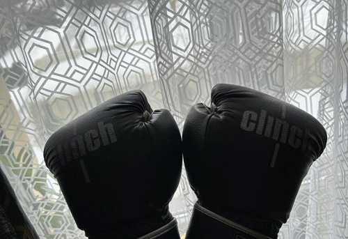 Боксерские перчатки clinch 16 oz