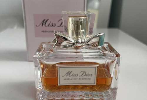Парфюмерная вода Miss Dior Absolutely Blooming