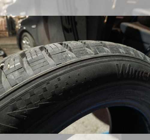 Kumho WinterCraft SUV Ice WS31 235/55 R17 99H