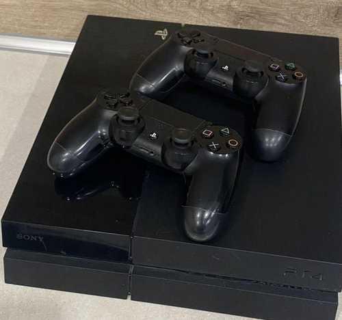 Sony playstation 4 1tb   2 джойстика